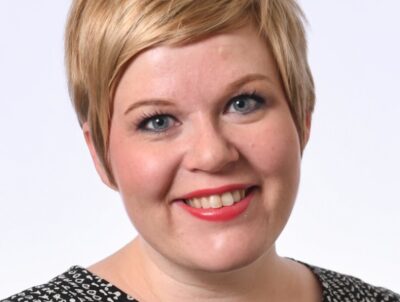 Annika Saarikko mukaan Jälkiviisaisiin! - Hymy